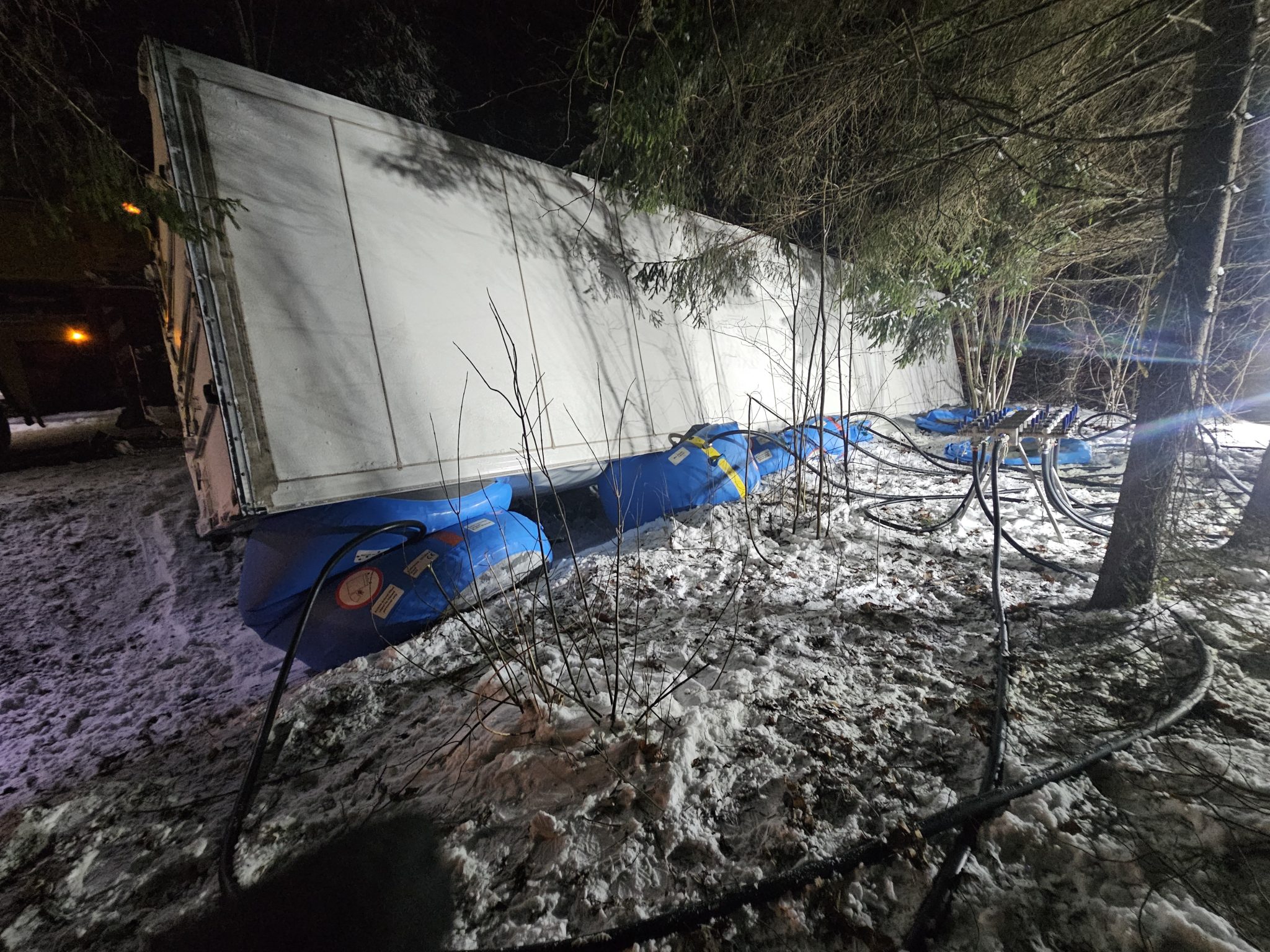 Air bags - Rescue operations